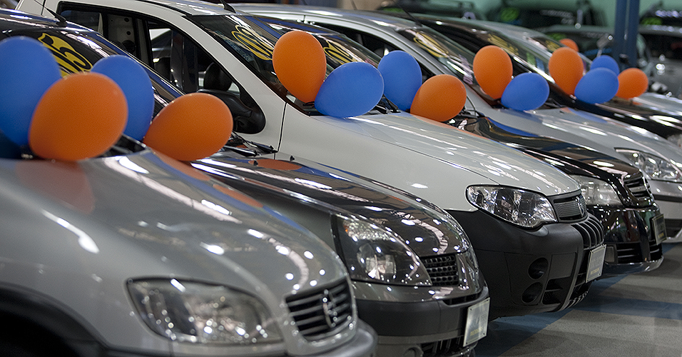 Por que comprar carros usados em 2016? - Boom Veículos